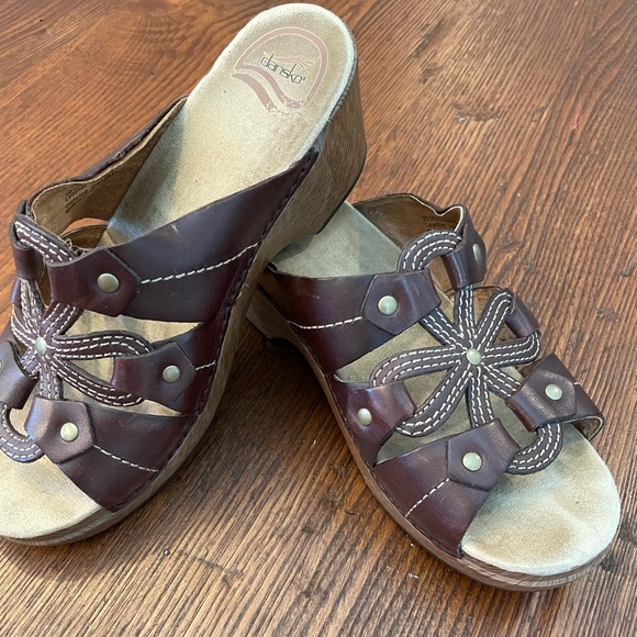 Dansko | Shoes | Dansko Sandal Size 38 | Poshmark